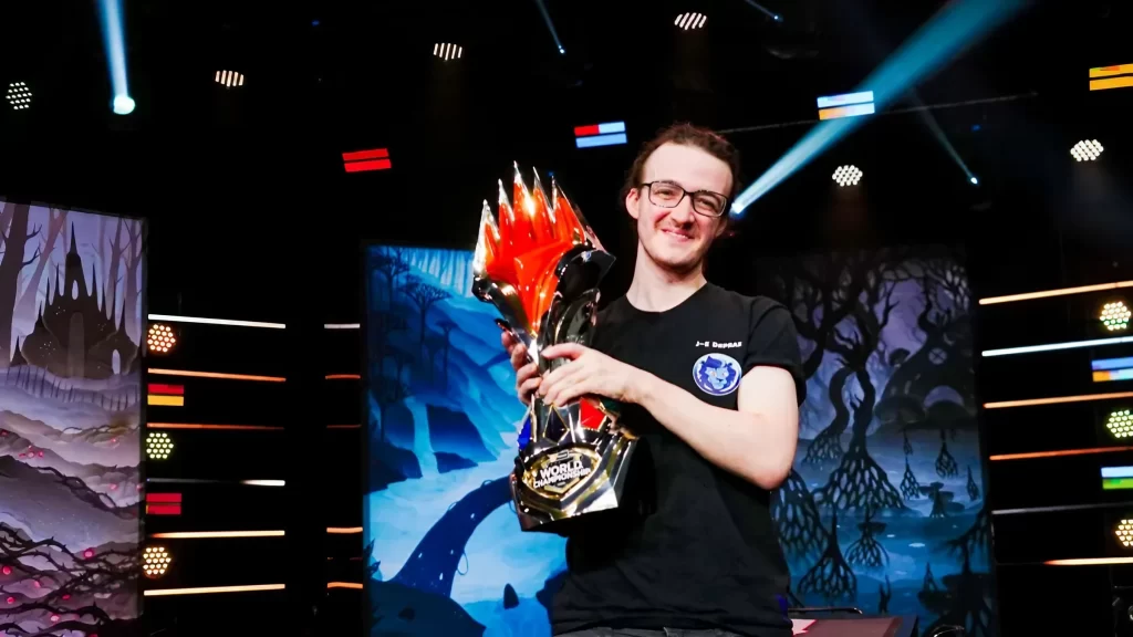 Magic The Gathering : Le français Jirock remporte le titre de Champion ...